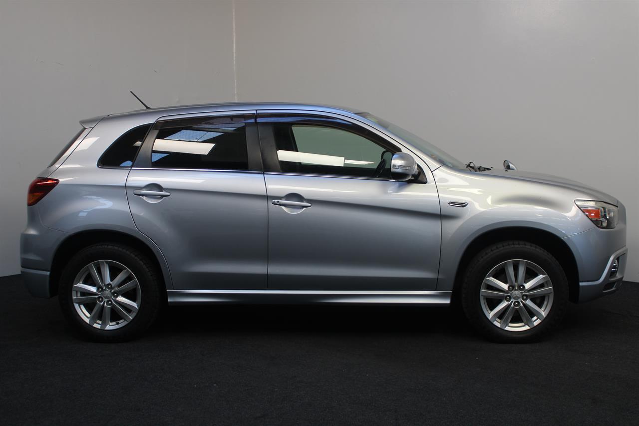 2010 Mitsubishi RVR G Spec (ASX) on handshake