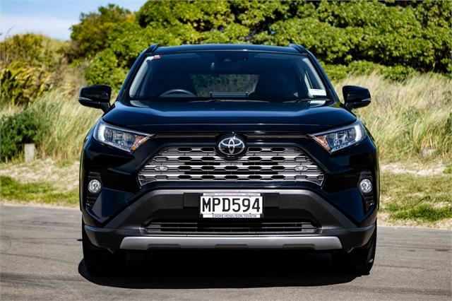 2019 Toyota RAV4 GXL 2.5P 8AT AWD SIGNATURE CLASS on handshake