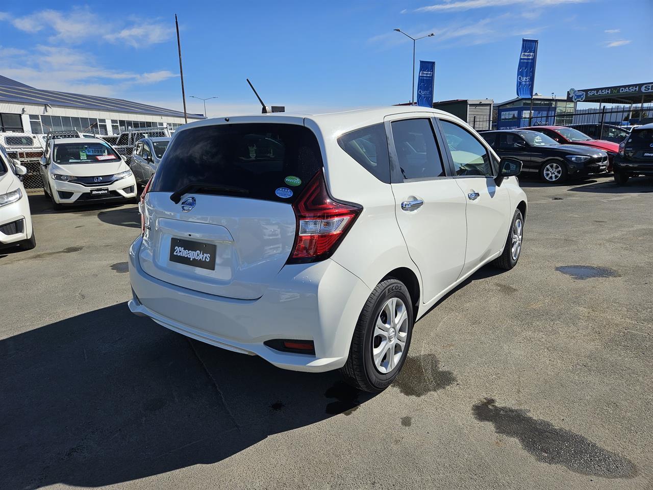2018 Nissan Note New Shape on handshake