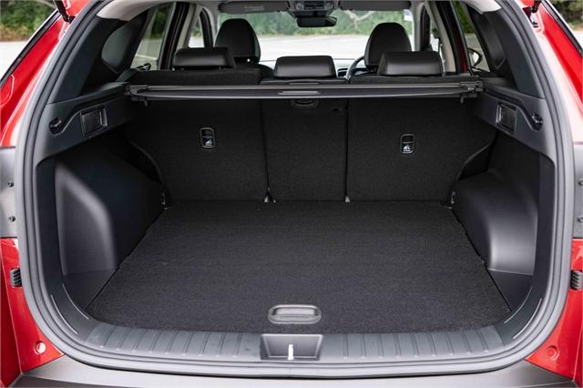 2024 Hyundai Tucson NX4e Hybrid Elite 2WD on handshake