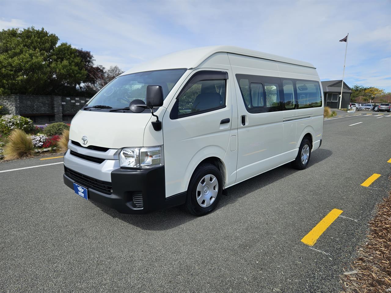 2018 Toyota Hiace Jumbo 2.8TD on handshake