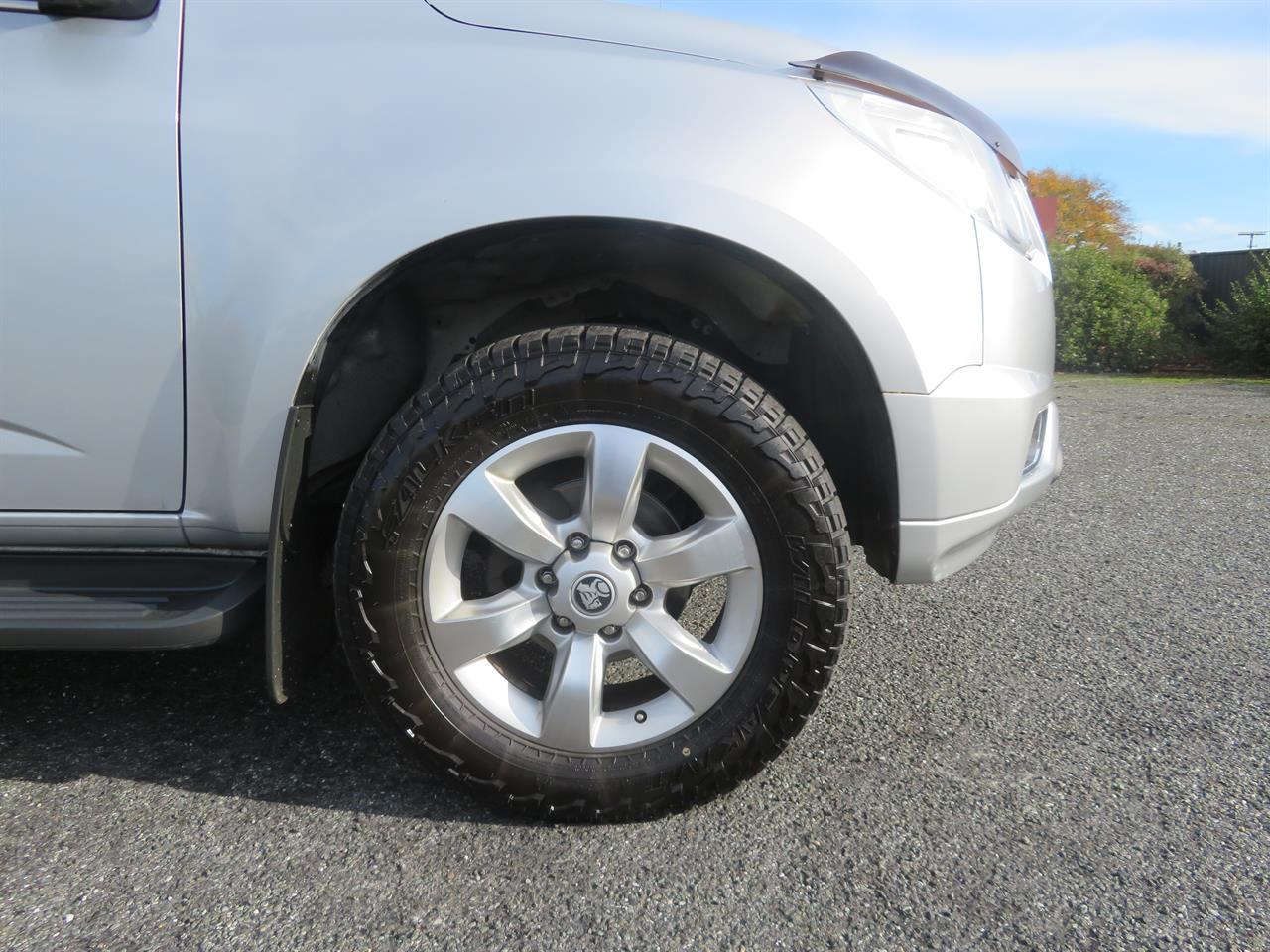 2015 Holden Colorado 7 LTZ 4x4 7 Seater on handshake