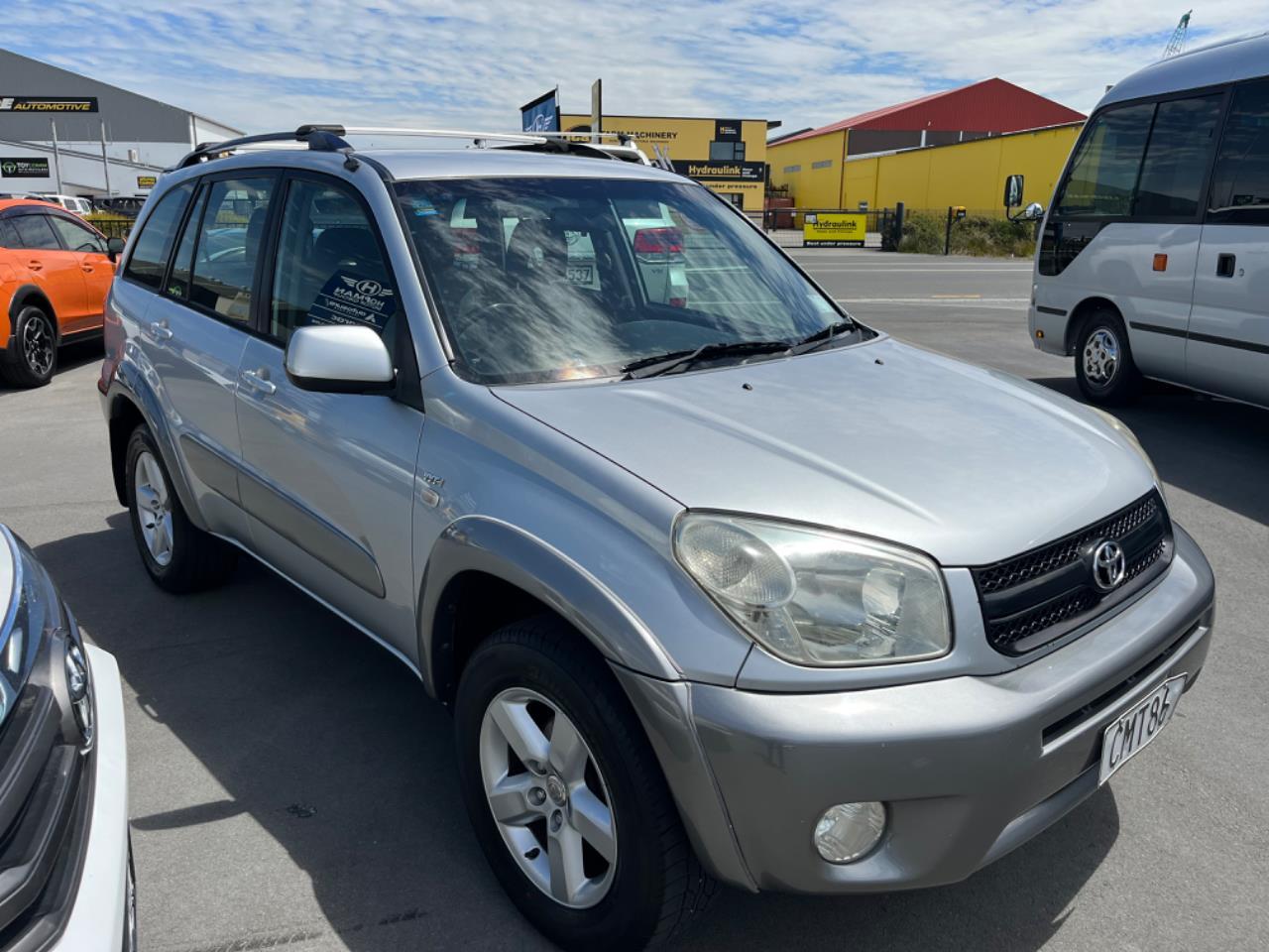 2005 Toyota RAV4 2.4P Wagon5 4A on handshake