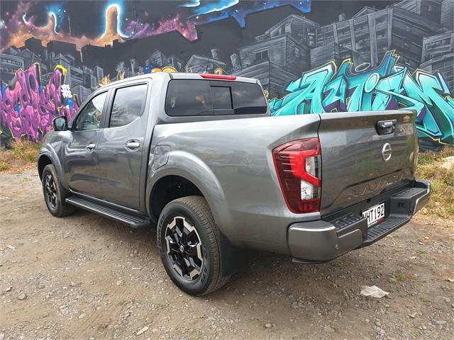 2021 Nissan Navara ST-X 4WD AUTO 2.3D on handshake