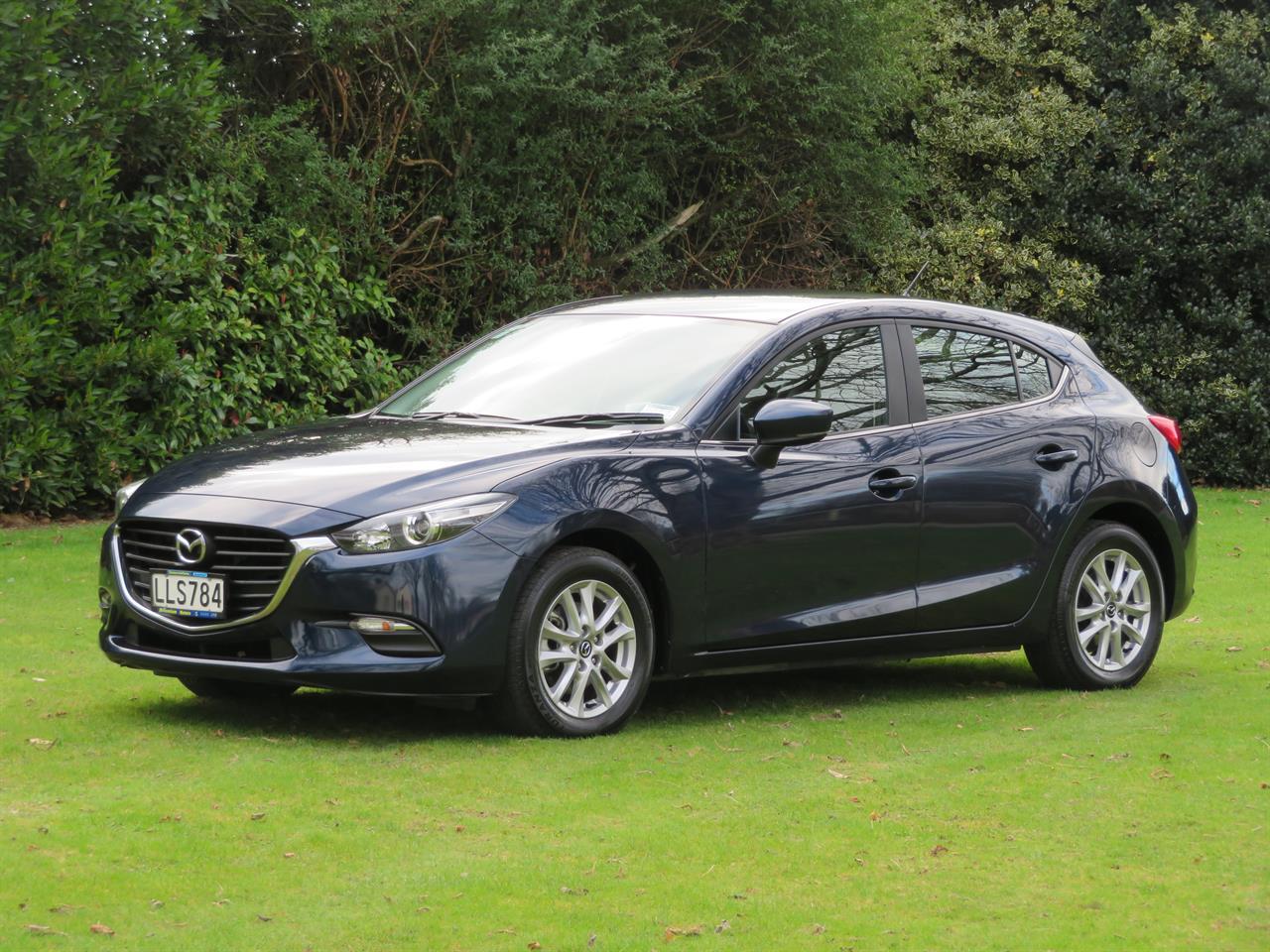 2018 Mazda 3 GLX on handshake