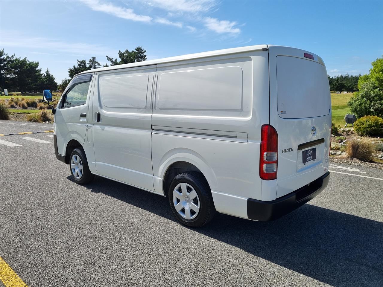 2018 Toyota Hiace CHILLER VAN on handshake