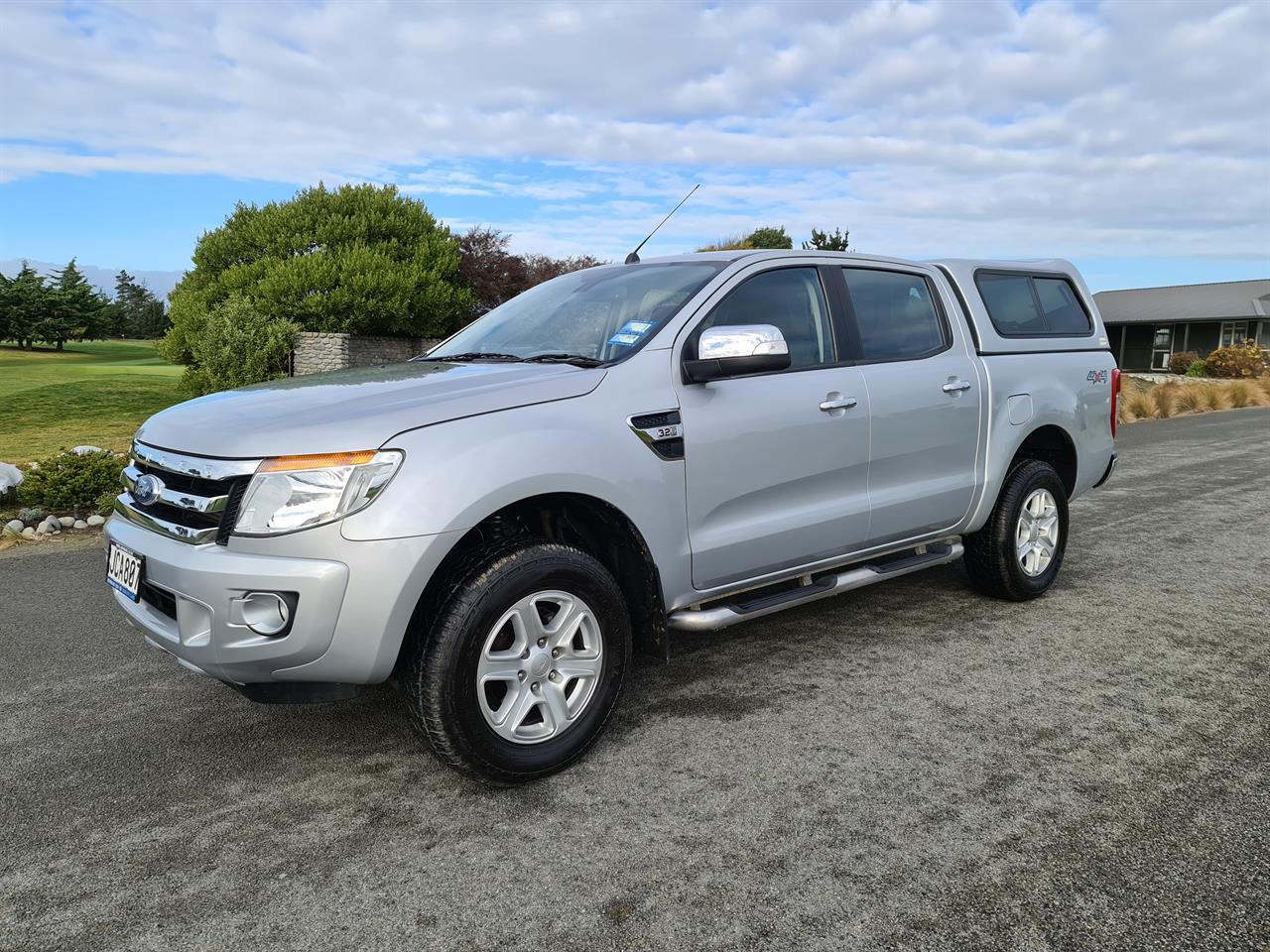2015 Ford Ranger TD XLT DC W/sa 3.2D on handshake