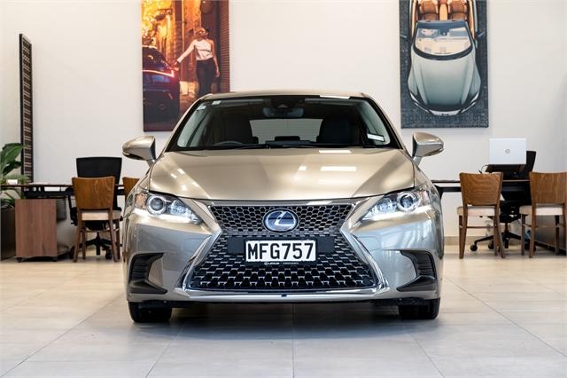 2019 Lexus CT 200H 1.8L Hybrid Petrol Auto on handshake