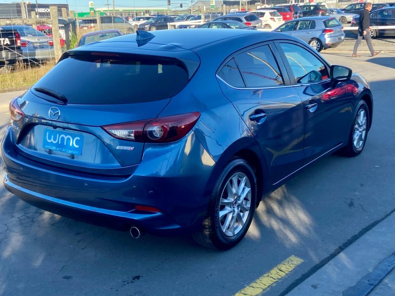 2016 Mazda Axela 15XD Facelift 'Sportshatch' on handshake