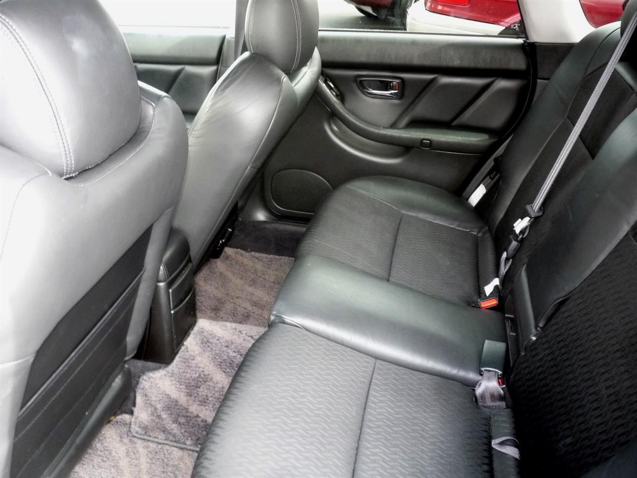 2002 Subaru Legacy GT30 on handshake