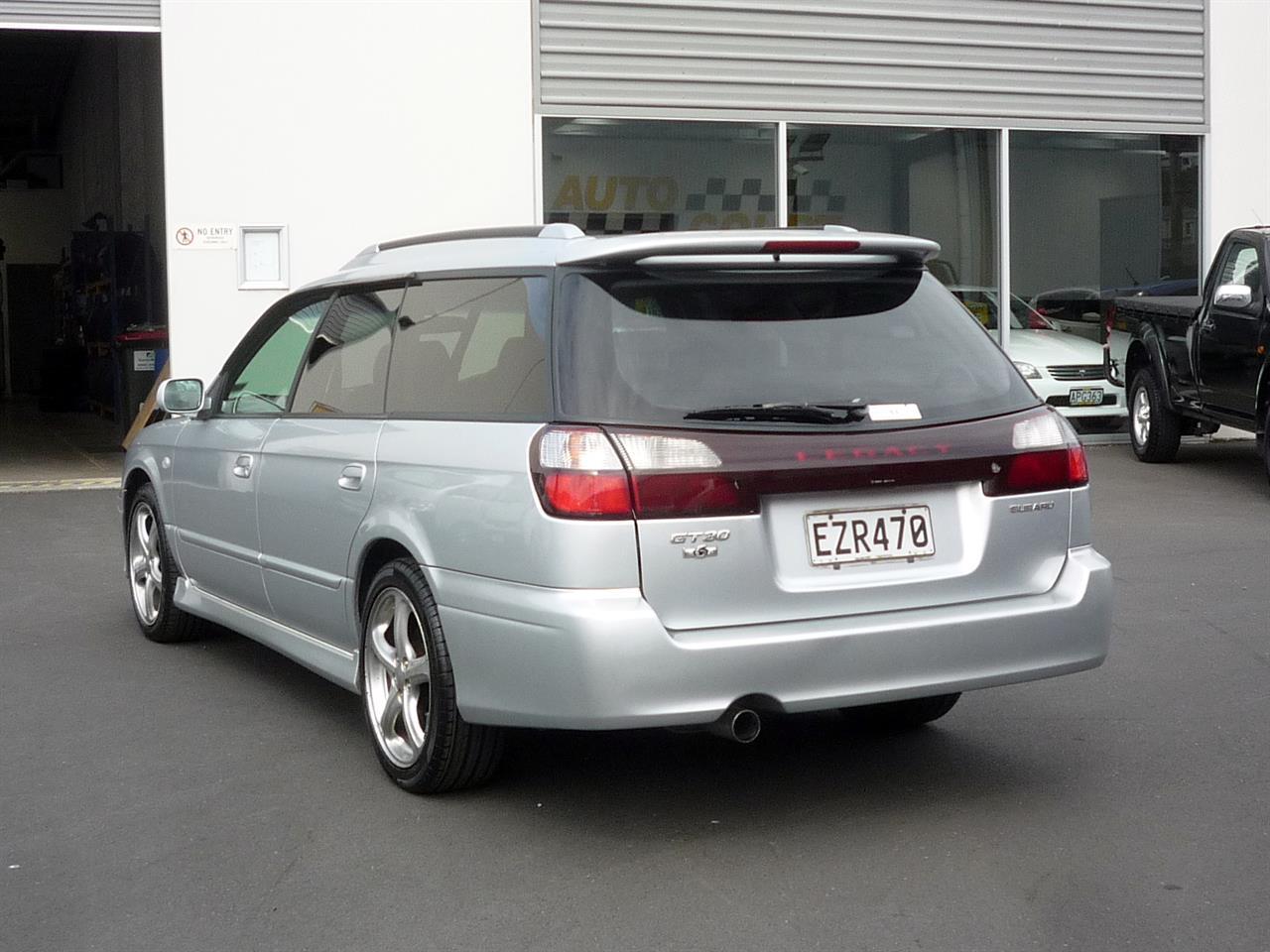 2002 Subaru Legacy GT30 on handshake
