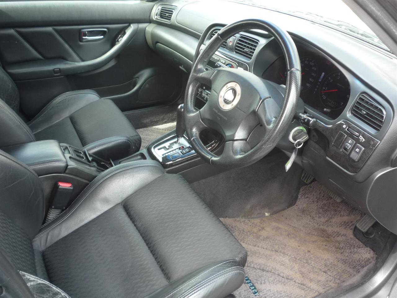 2002 Subaru Legacy GT30 on handshake