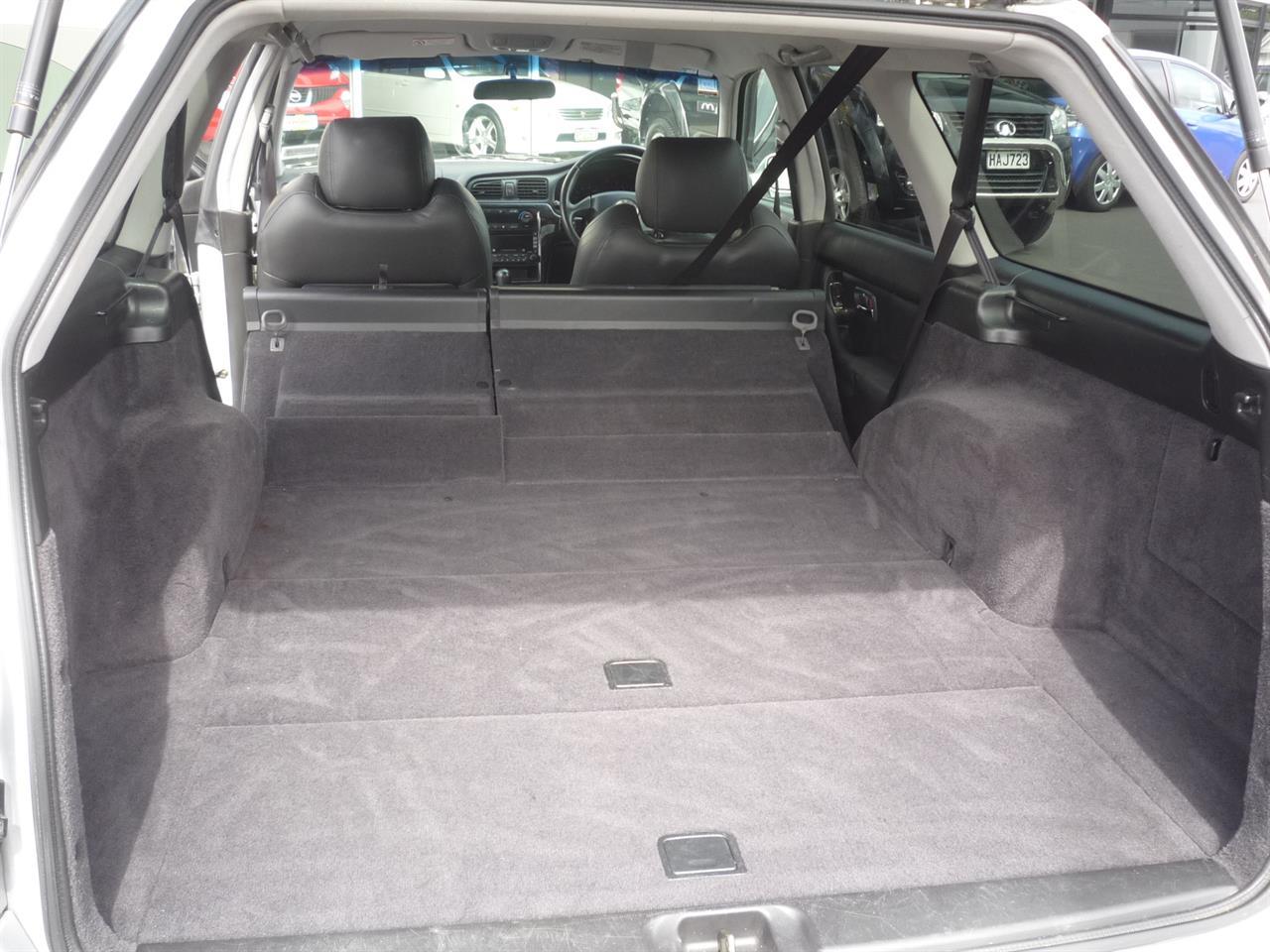 2002 Subaru Legacy GT30 on handshake