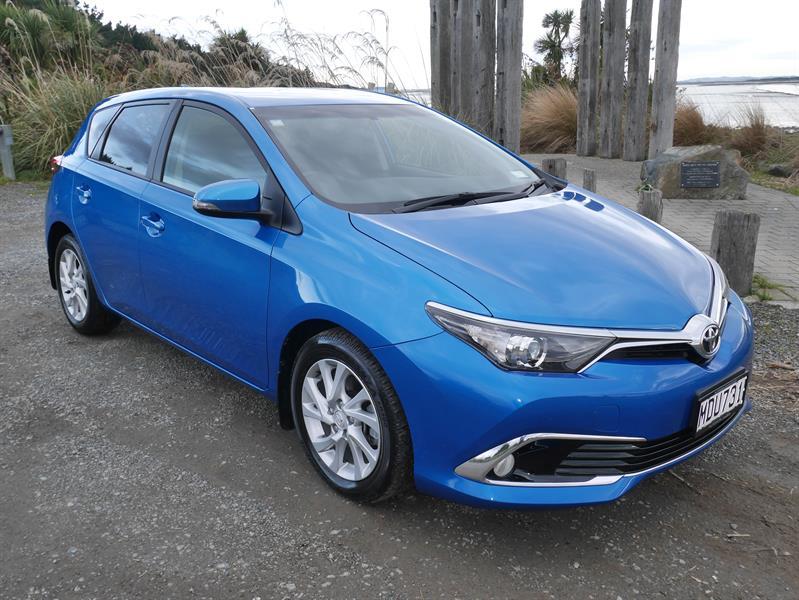 2016 TOYOTA COROLLA GSX Hatch 1.8L auto on handshake