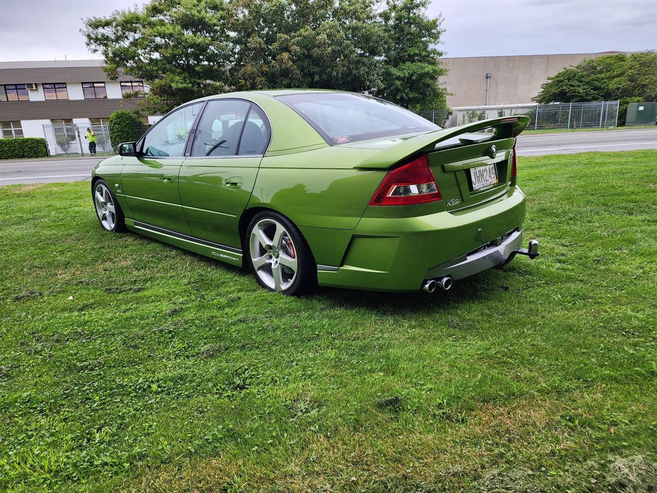 2003 Holden COMMODORE HSV CLUBSPORT R8 MAN on handshake