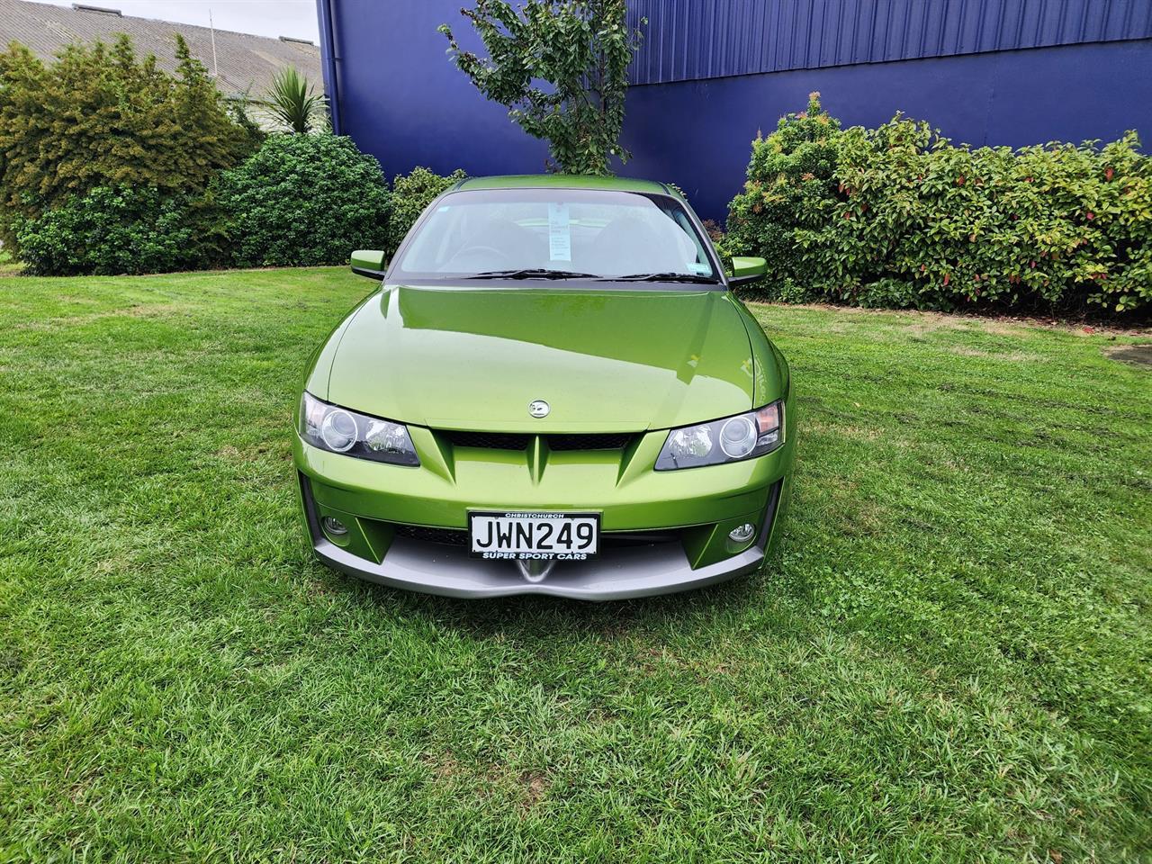 2003 Holden COMMODORE HSV CLUBSPORT R8 MAN on handshake
