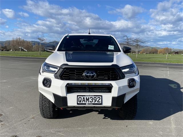 2021 Toyota Hilux MAKO 2.8L Turbo Diesel 4WD 6 Spe on handshake