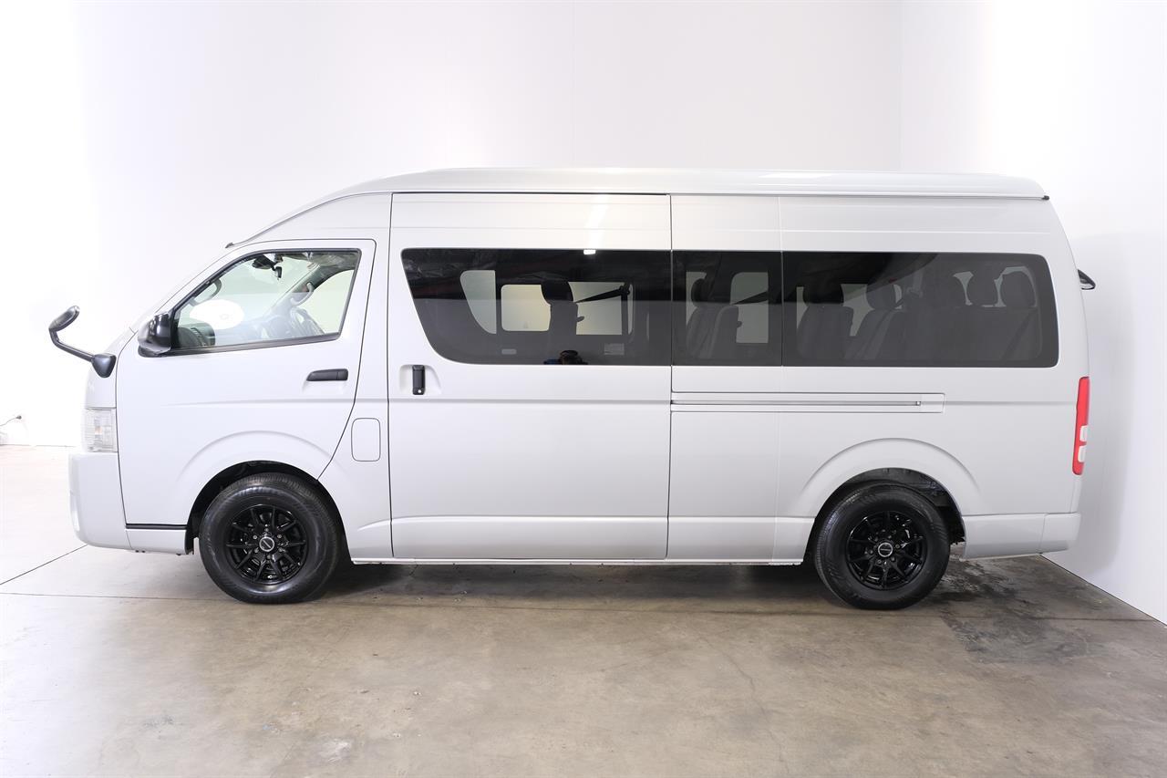 2019 Toyota Hiace GL 12 Seater Minibus 2.8T/Diesel on handshake