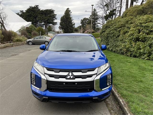 2025 Mitsubishi ASX 2.0P LS 2WD CVT on handshake