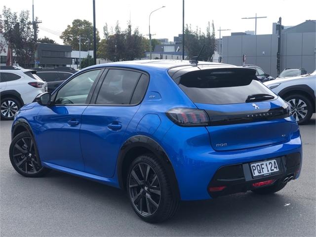 2022 Peugeot 208 GT 1.2l Turbo PureTech' on handshake