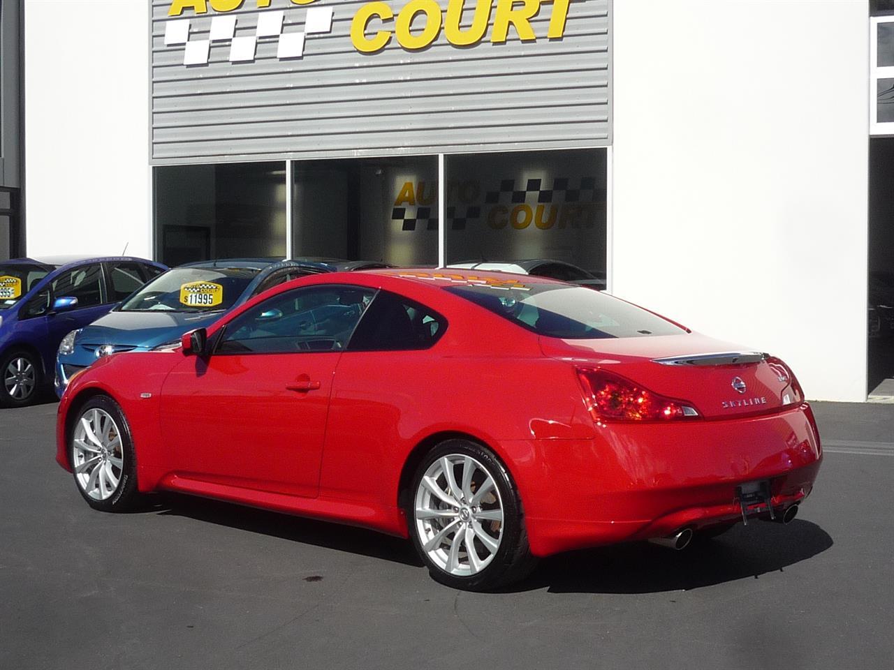 Nissan Skyline Coupe 370gt