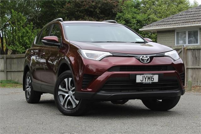 2016 Toyota RAV4 GX SUV 2.5L Petrol AWD 6 Speed Au on handshake