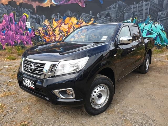 2020 Nissan Navara RX 2WD 2.3D Automatic on handshake