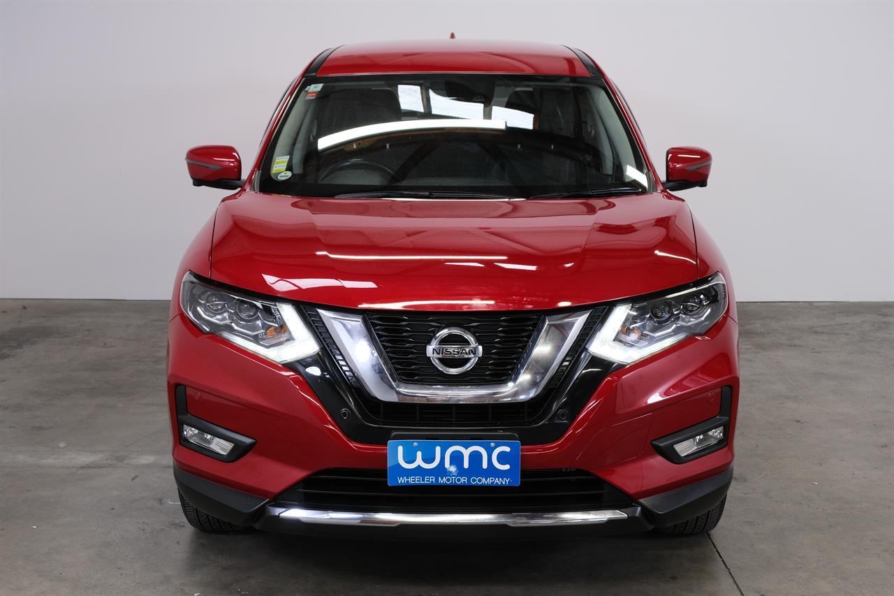 2018 Nissan X-TRAIL 20X Facelift with Pro Pilot on handshake