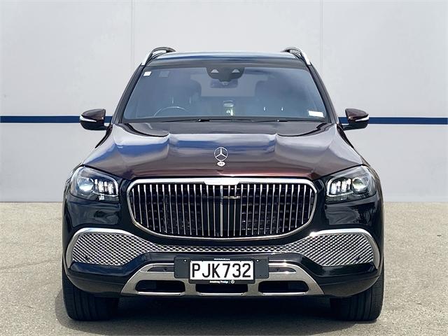 2022 MercedesBenz GLS 63 Maybach 600 on handshake