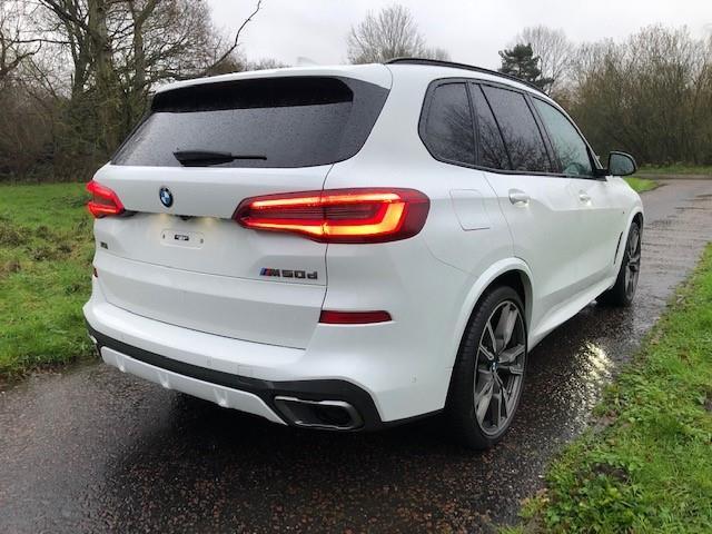 2019 BMW X5 M 50d Quad-Turbo Diesel Latest on handshake