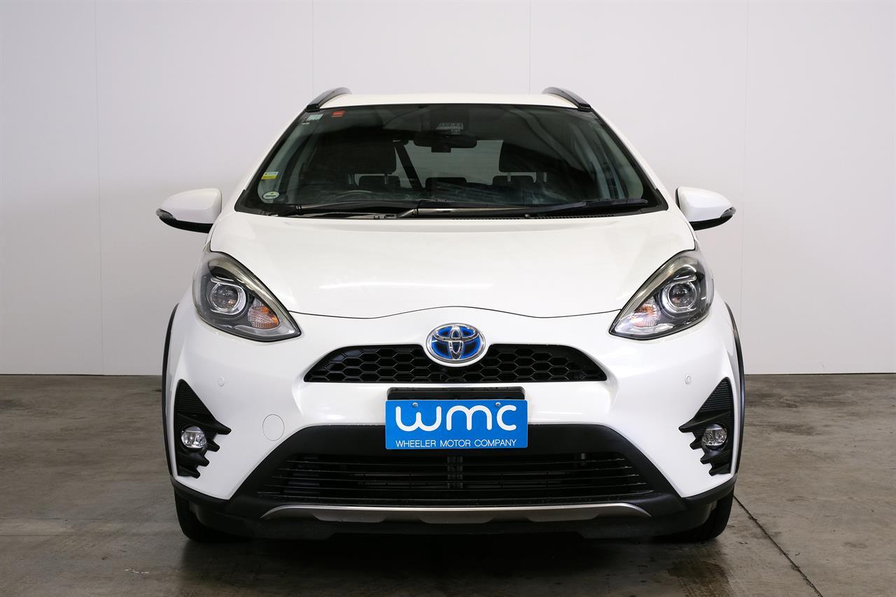 2018 Toyota Aqua Crossover 1.5lt Hybrid with TSS on handshake