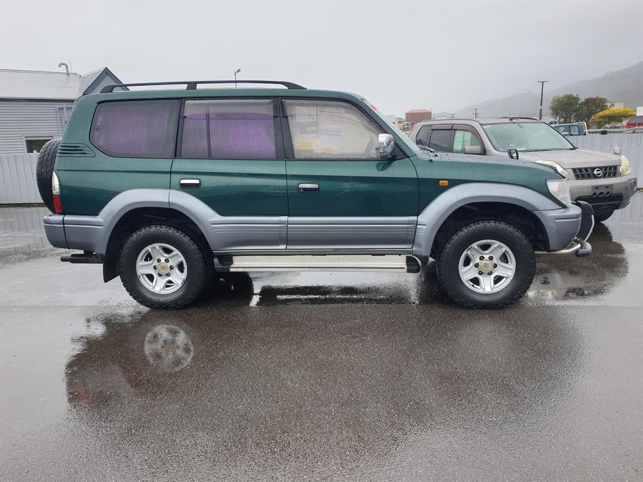1996 Toyota Land Cruiser prado on handshake