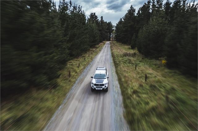 2022 Toyota Hilux Mako 2.8 Diesel 4WD on handshake