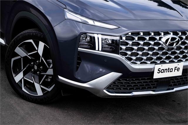 2023 Hyundai Santa Fe 2.2R CRDi DCT8 7 Seater Elit on handshake