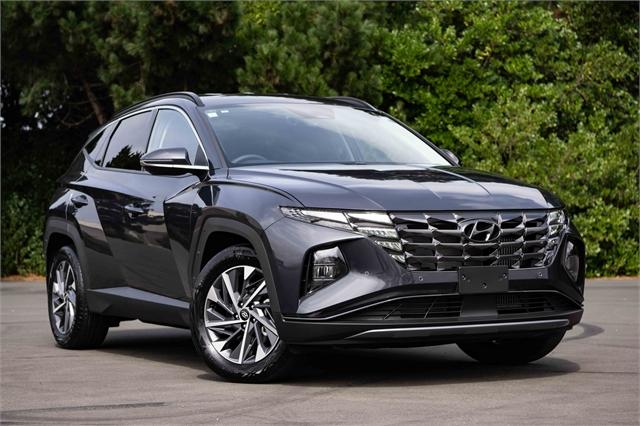 2023 Hyundai Tucson NX4e 1.6T GDI Elite AWD DCT on handshake