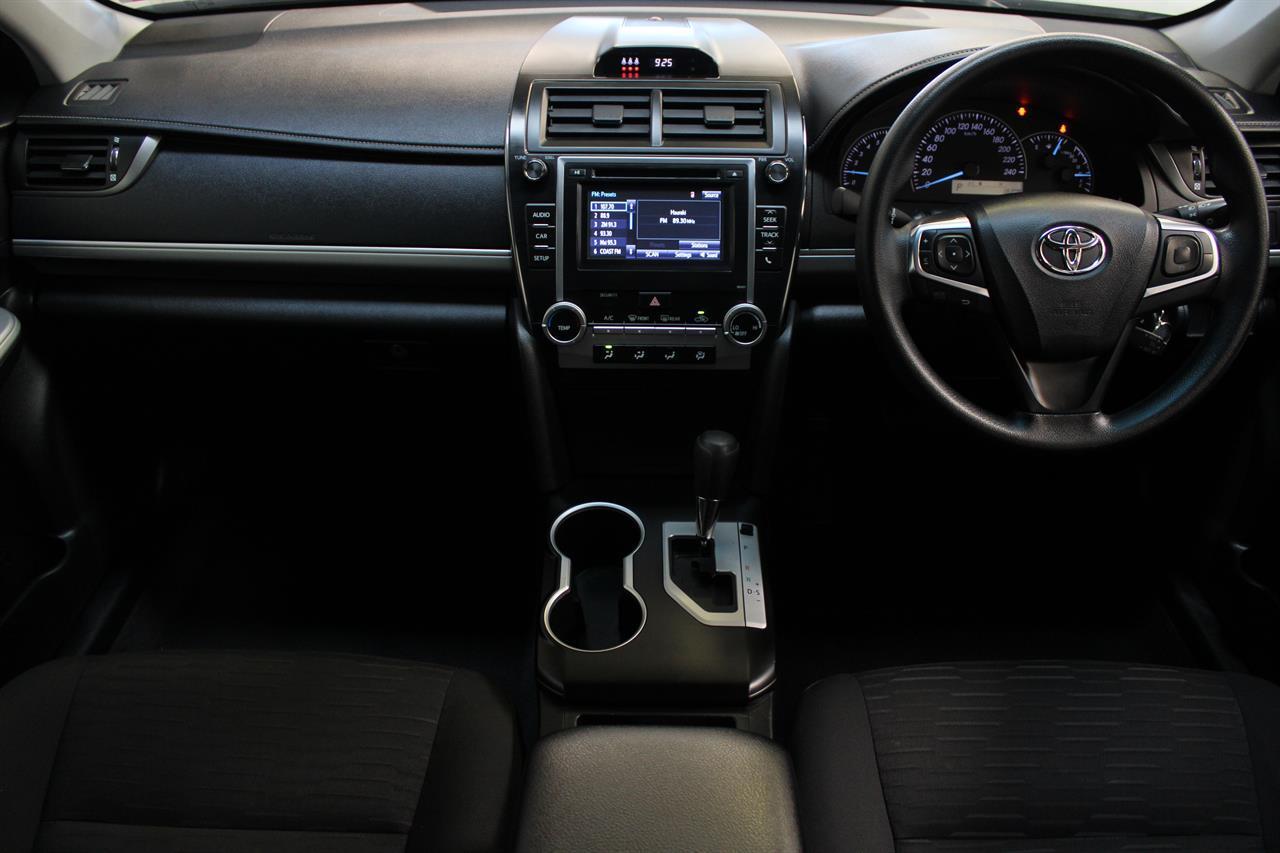 2016 Toyota Camry GL on handshake