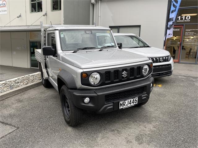 2020 Suzuki Jimny JX Manual Flat Deck on handshake