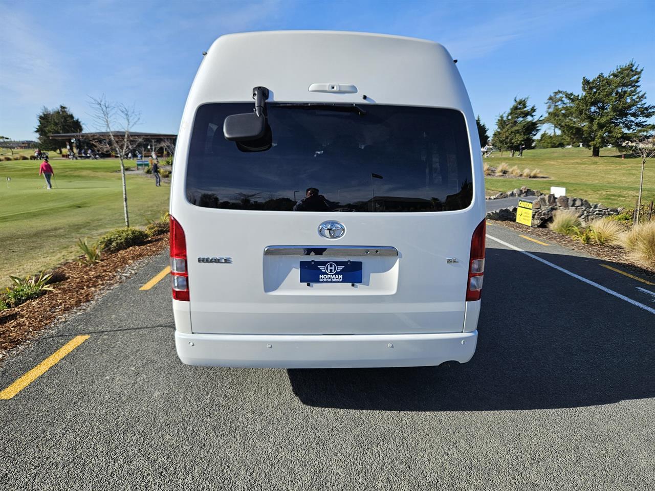 2024 Toyota Hiace 12 Seat 2.8TD GL Minibus on handshake