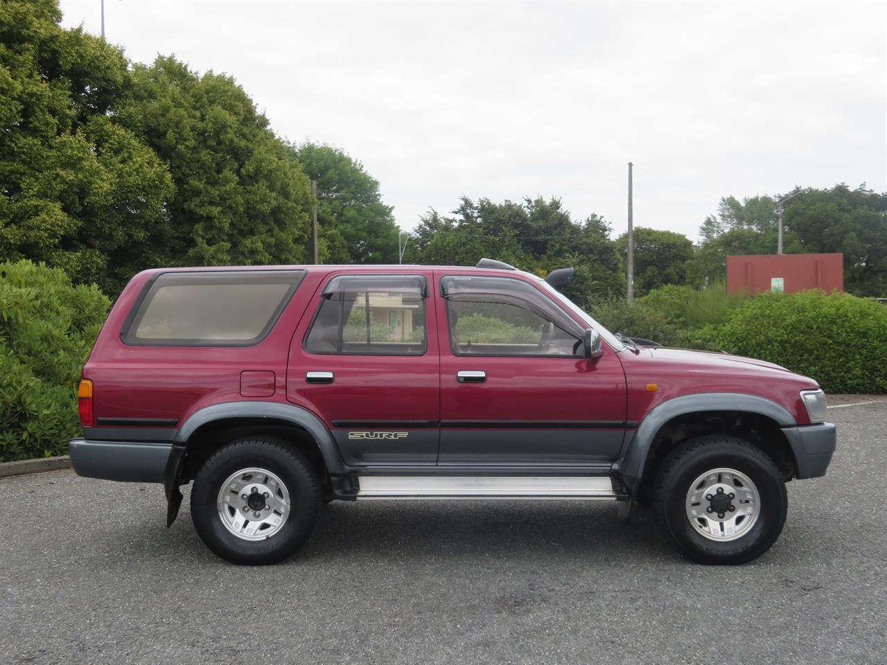 1994 Toyota Hilux Surf 4WD on handshake