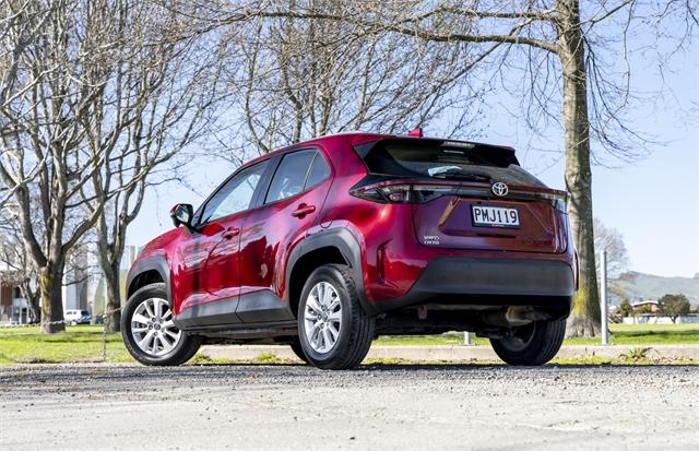 2022 Toyota Yaris Cross Gx 1.5P/Cvt on handshake