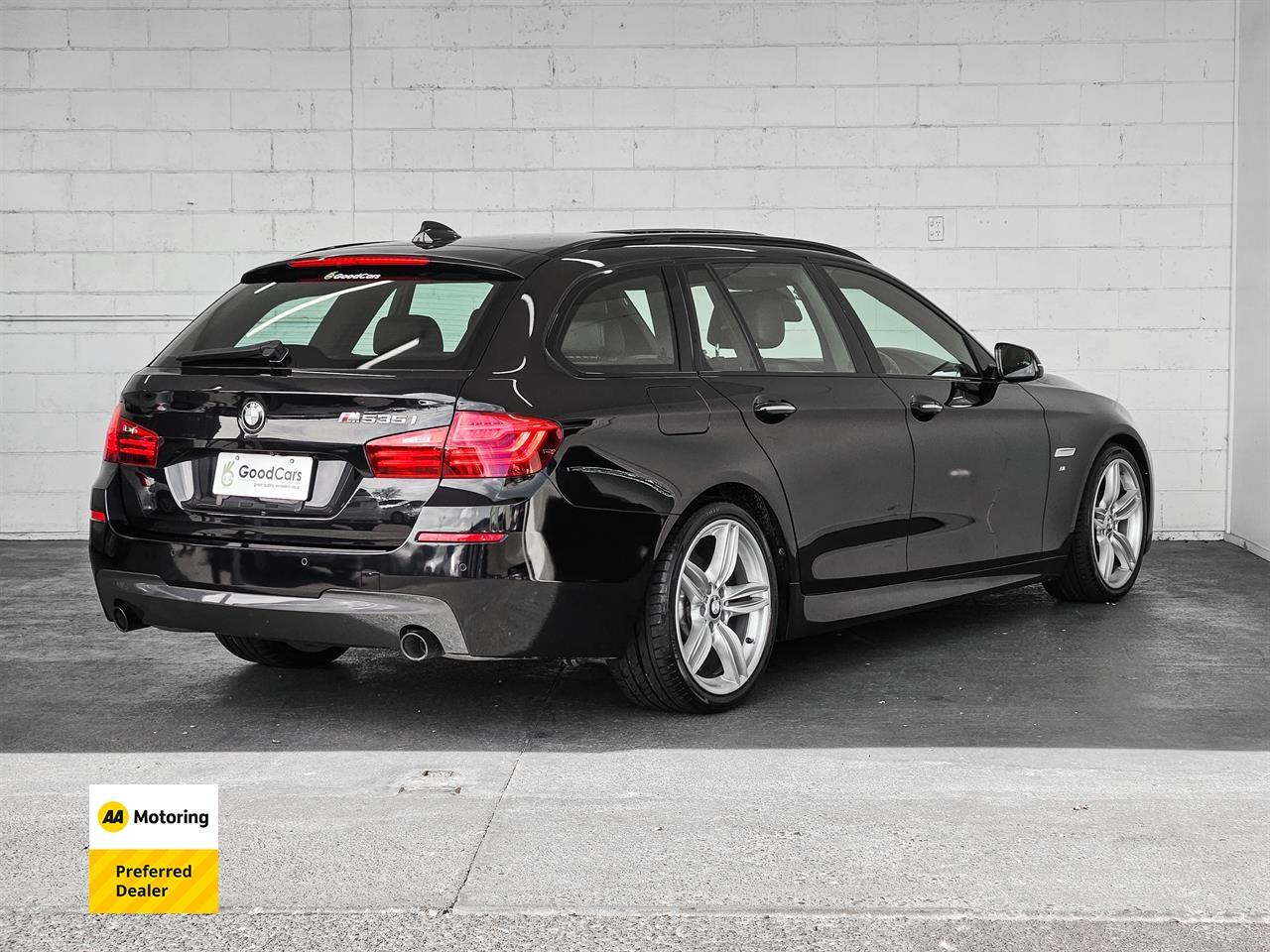2013 BMW 535i M Sport Touring LCI Facelift on handshake