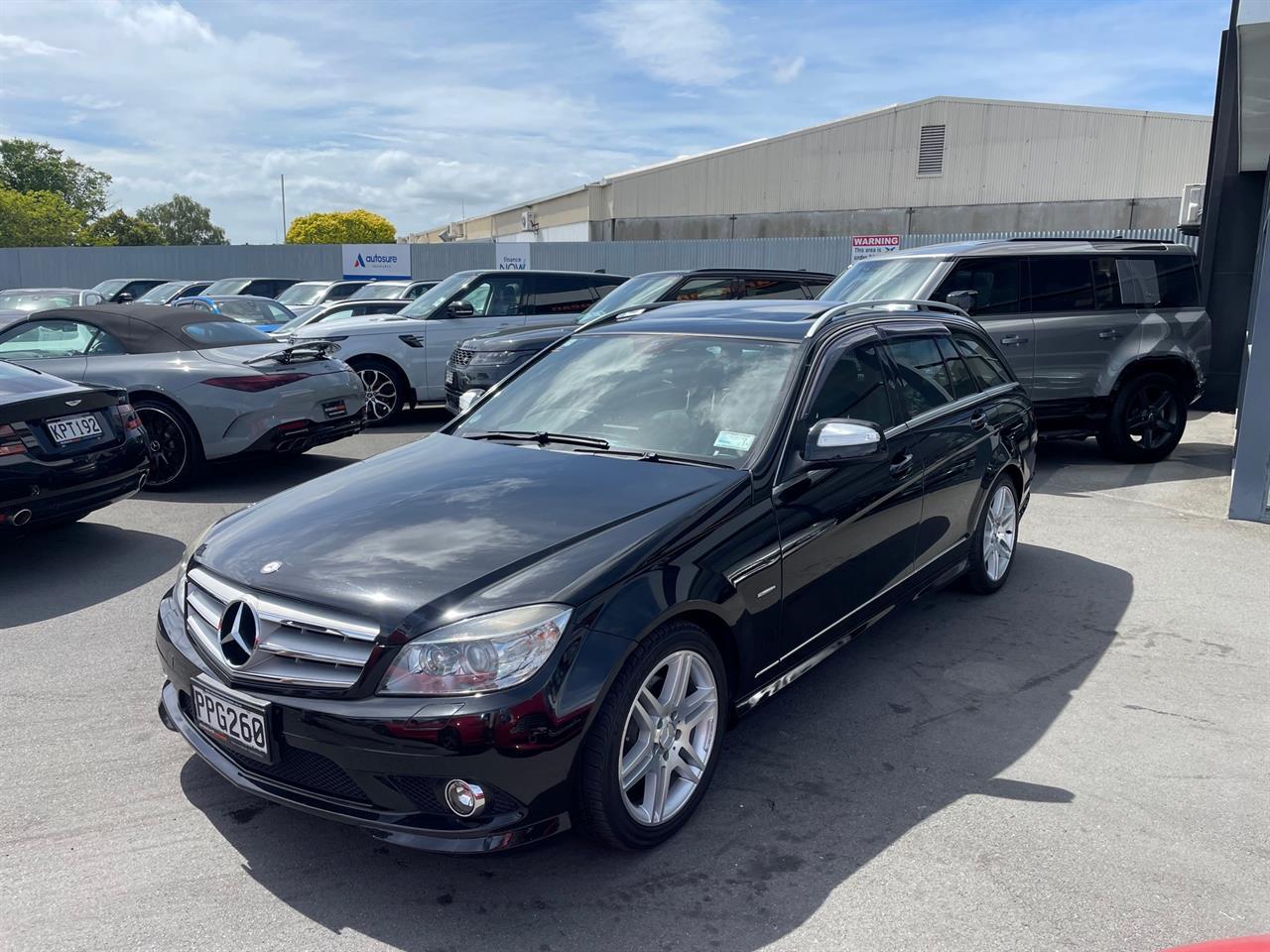 2009 MercedesBenz C 250 Avantgarde Wagon on handshake