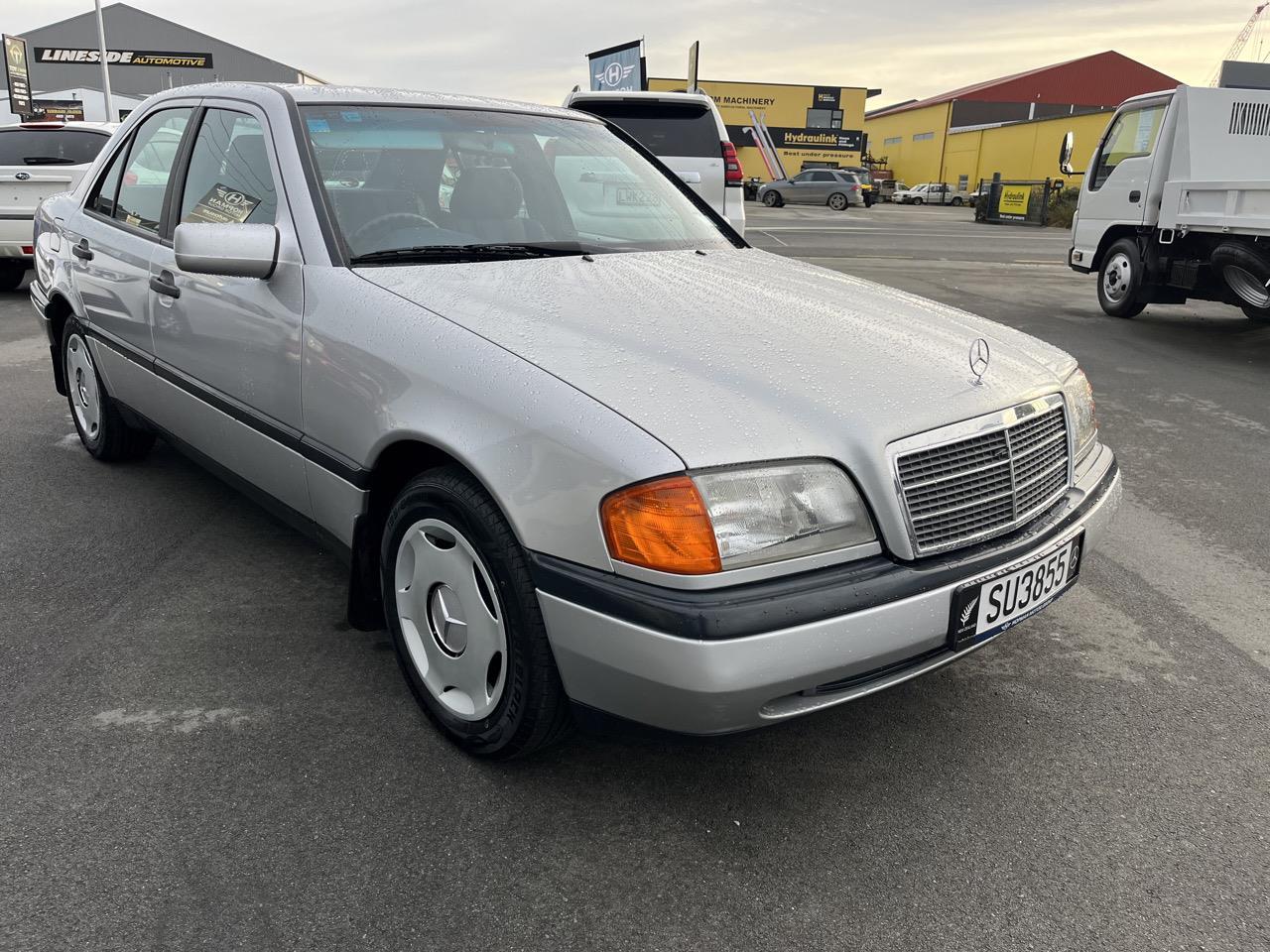 1994 MercedesBenz C180 C180 Auto Classic on handshake