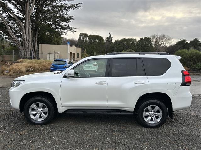 2018 Toyota Land Cruiser Prado Gx 2.8D/4WD/AUTO on handshake