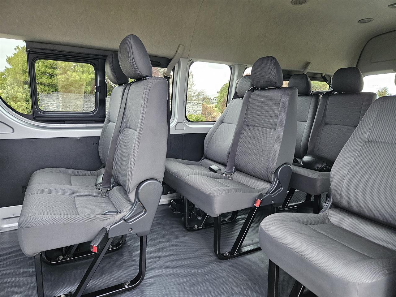 2019 Toyota Hiace 12 Seat 2.8TD GL Minibus on handshake