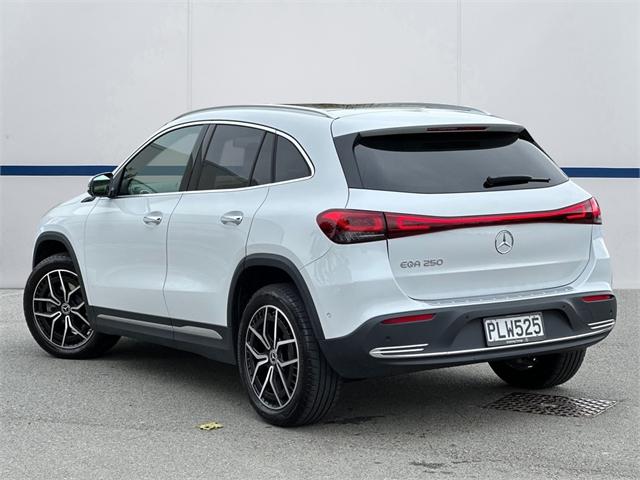 2022 MercedesBenz EQA 250 SUV on handshake