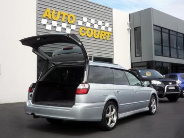 2002 Subaru Legacy GT30 on handshake