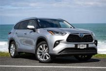 2022 Toyota Highlander Limited ZR 2.5P HV ECVT AWD for sale in Dunedin